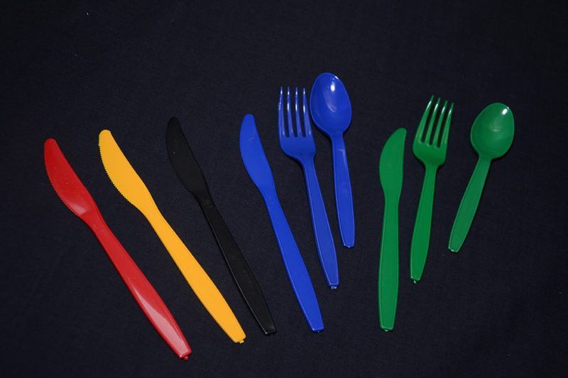 Styrofoam plates - R&C Enterprises Limited